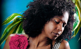 Campinas.com.br - Izzy Gordon apresenta o show “Negro é Lindo. Black is ...