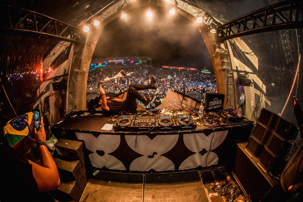 Campinas.com.br - Festival de música eletrônica XXXPERIENCE comemora 25 ...