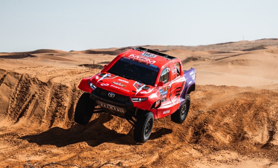 Campinas.com.br - Na estreia, piloto brasileiro é o destaque do mais ...