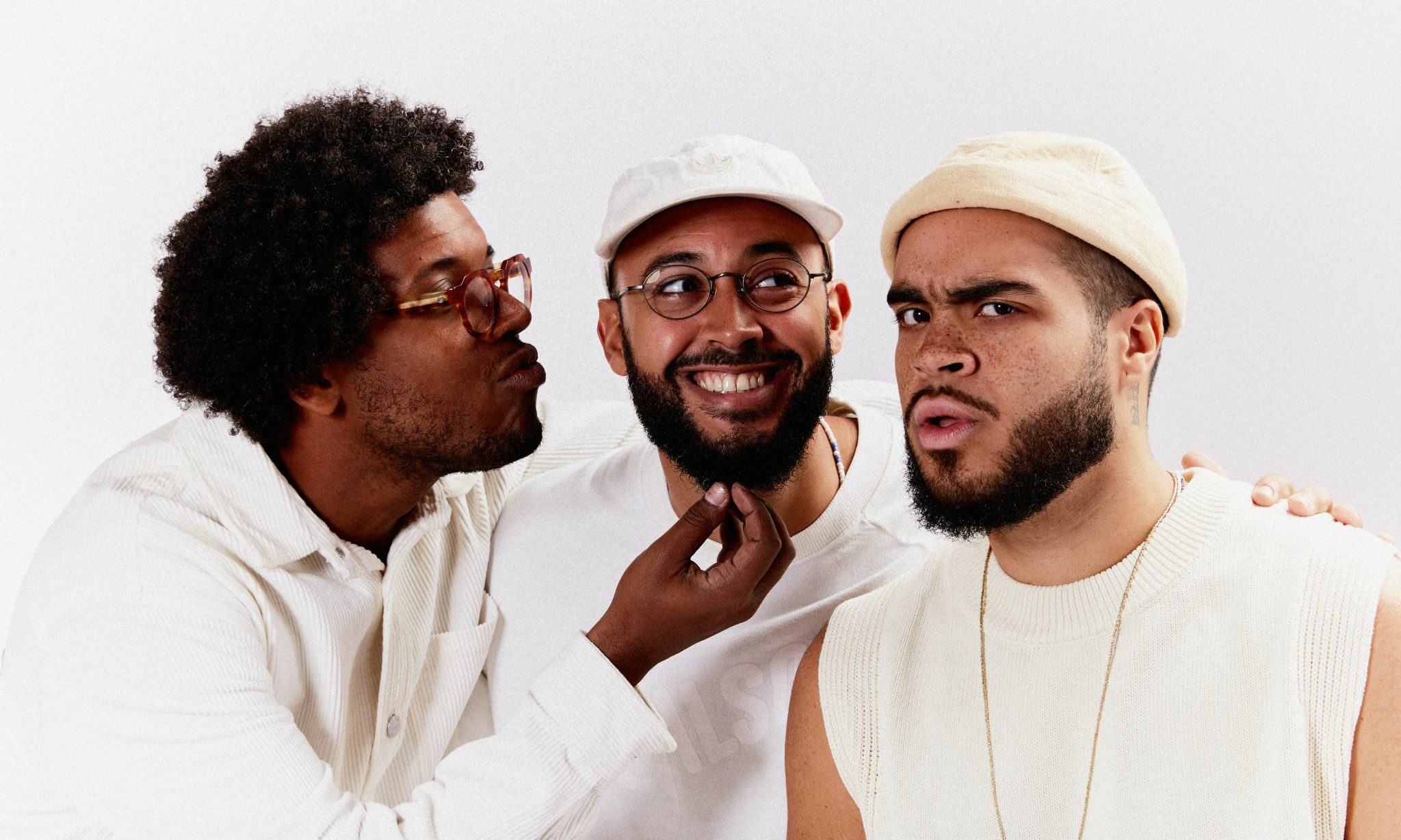 Campinas.com.br - Gilsons chegam a Campinas com a turnê “Pra gente acordar” na Multi Arena do ...